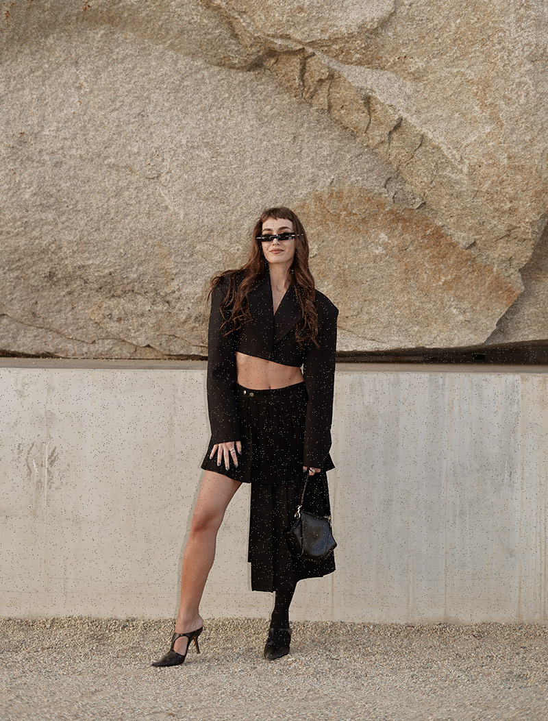One-Legged Pants: How to Style Asymmetrical Silhouettes
